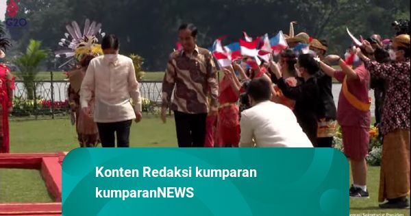 Jokowi dan Presiden Filipina Tanam Pohon Kayu Ulin di Istana Bogor | kumparan.com